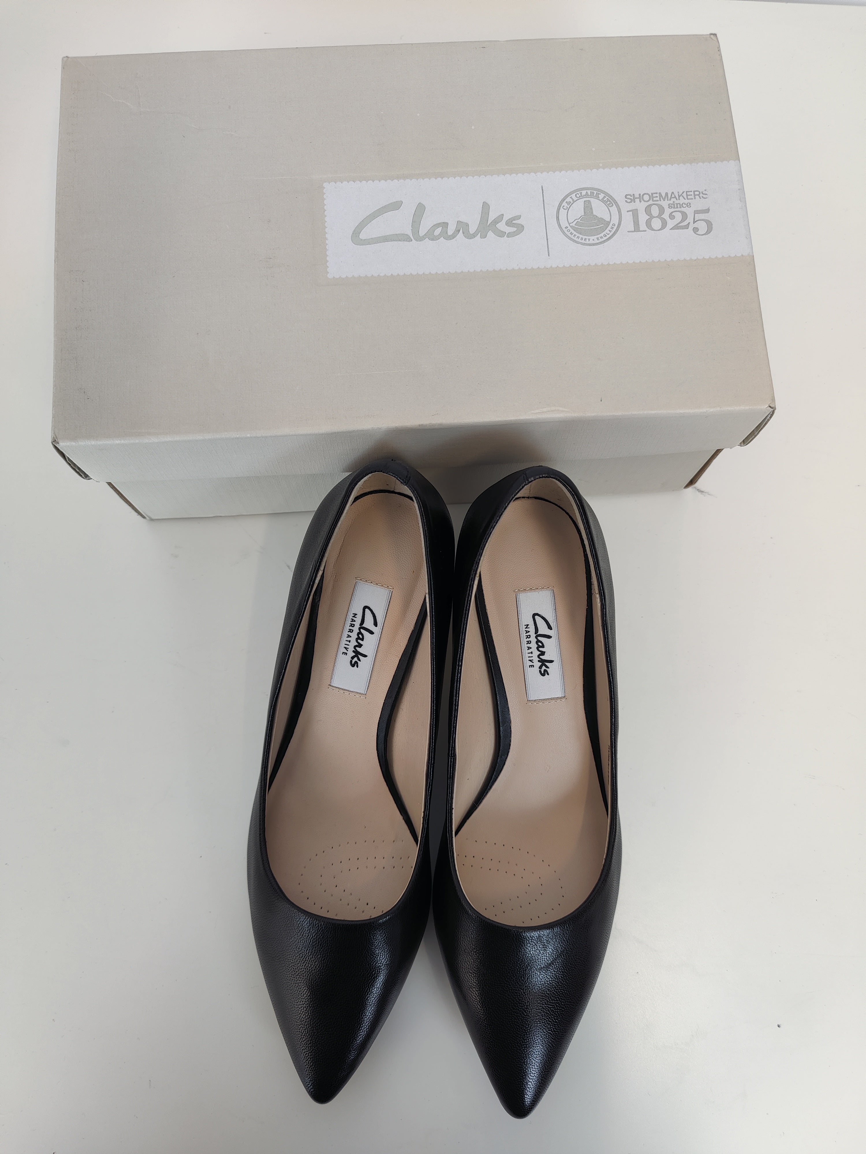 Clarks Black Leather Aquifer Soda Heels – Simon Shop